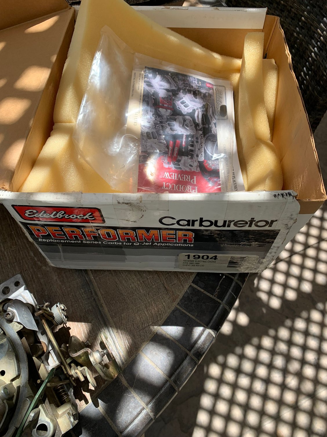 New in box Edelbrock 1904 795 cfm Quadrajet - ClassicOldsmobile.com