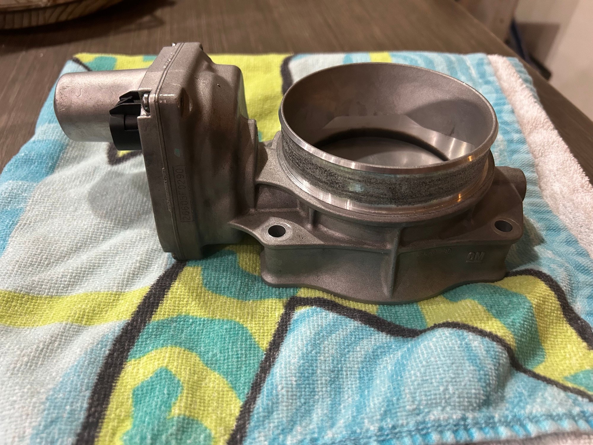 OEM LS7 Throttle Body (Silver Blade) - LS1TECH - Camaro and Firebird ...