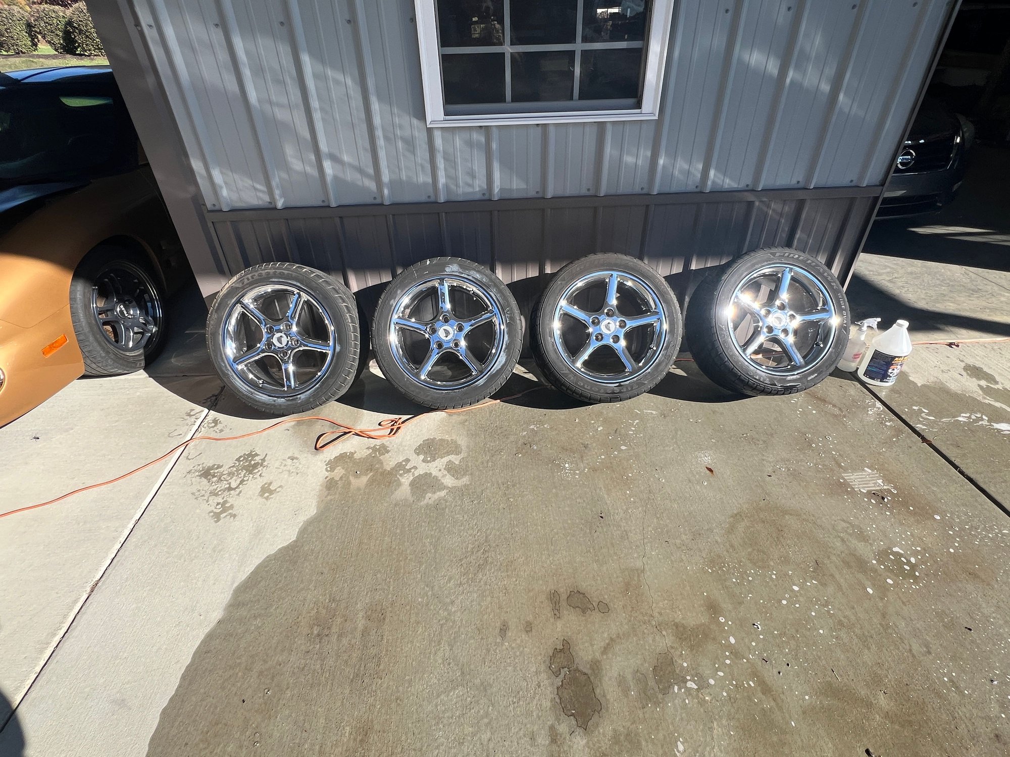 18/19 fikse, 17” chrome hawks, 17” ws6 wheels - LS1TECH - Camaro and ...
