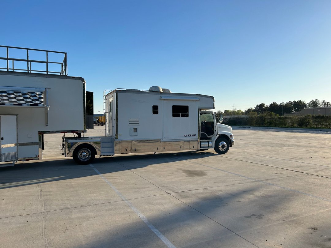 Haulmark Pro-line Stacker/ Sport Deck Toter for Sale in porter, TX ...