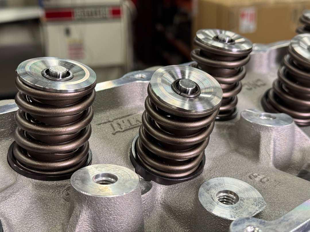 Dart Pro 1 CNC Ported, 360 BBC Cylinder Heads, Assembled for Sale in ...