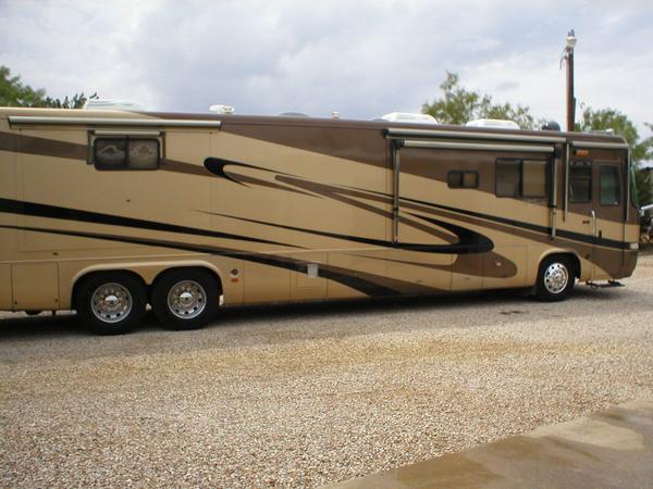 2004 Monaco Executive 43PBQ 500 HP for Sale in Millersview, TX | RacingJunk