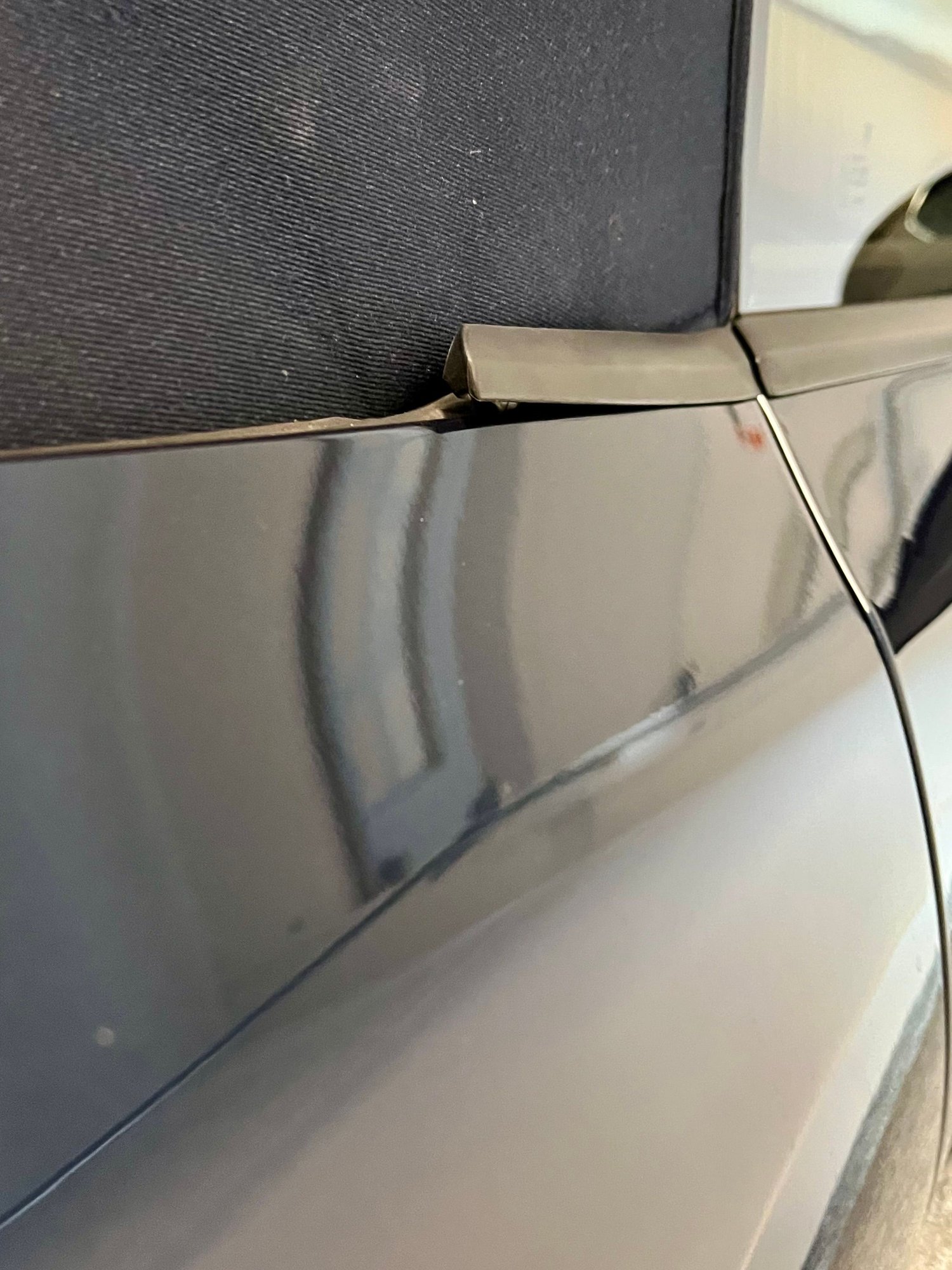 Boxster - plastic/rubber trim gasket - Rennlist - Porsche Discussion Forums
