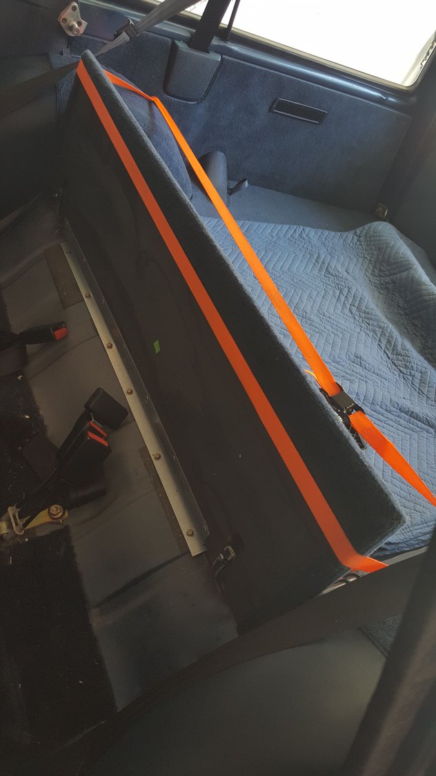 Volvo 240 Seat Cover Removal - Velcromag