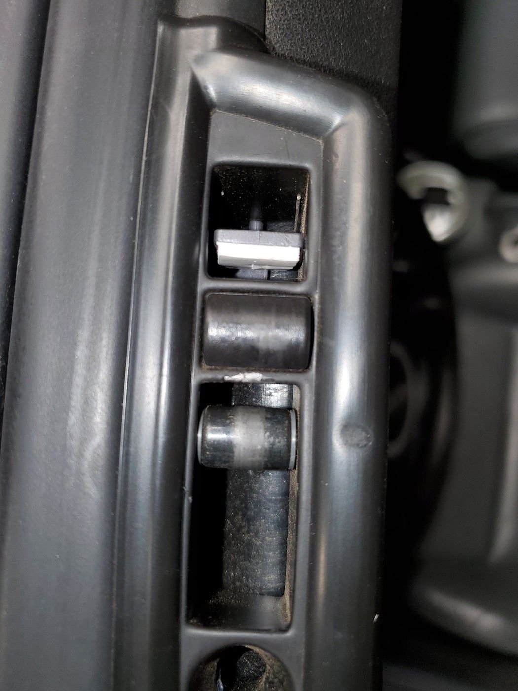 2006 Mk1 Roadster Convertible Top Issue F171 - AudiWorld Forums