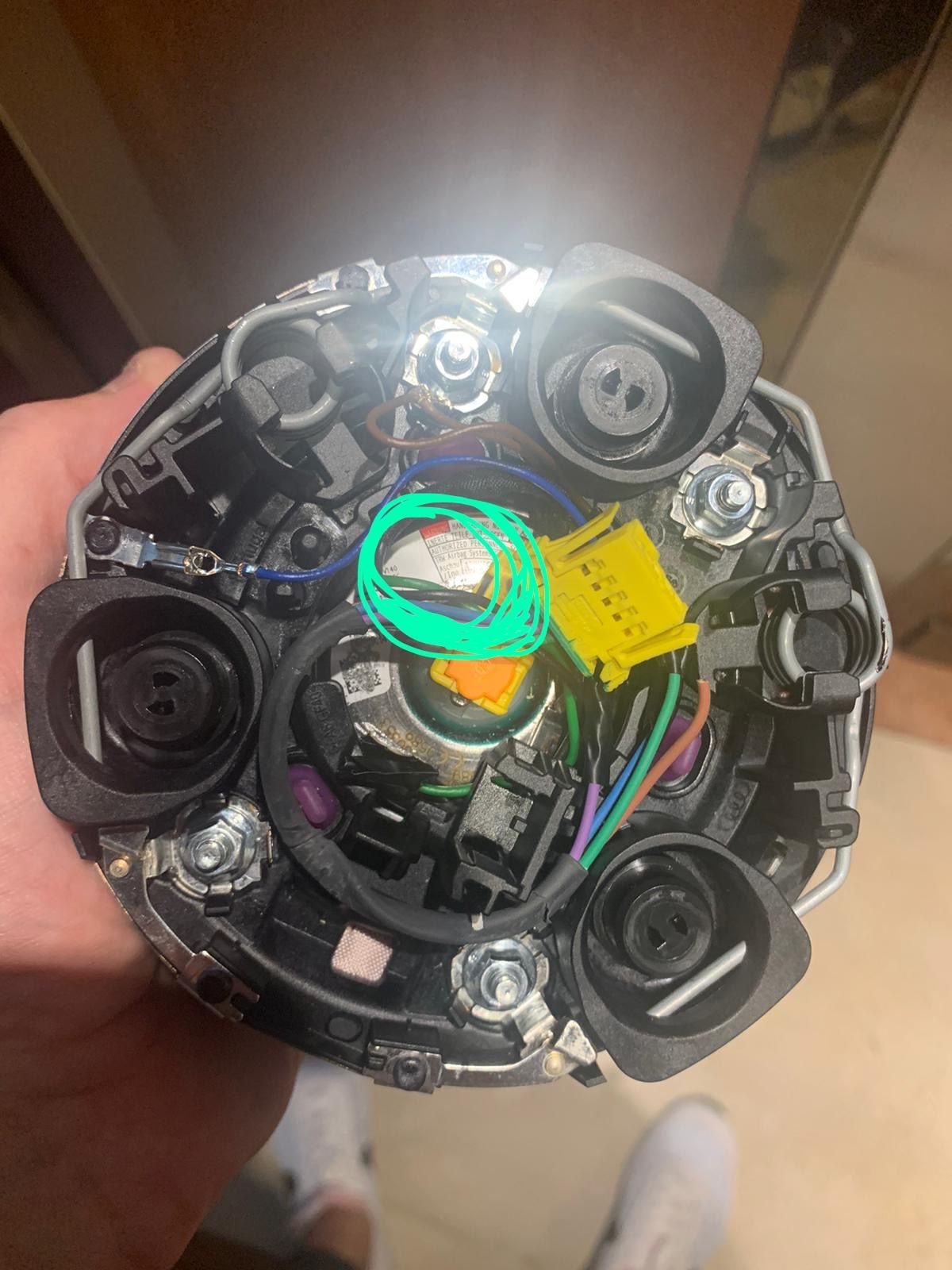 Audi 8V steering wheel airbag wires TT - AudiWorld Forums