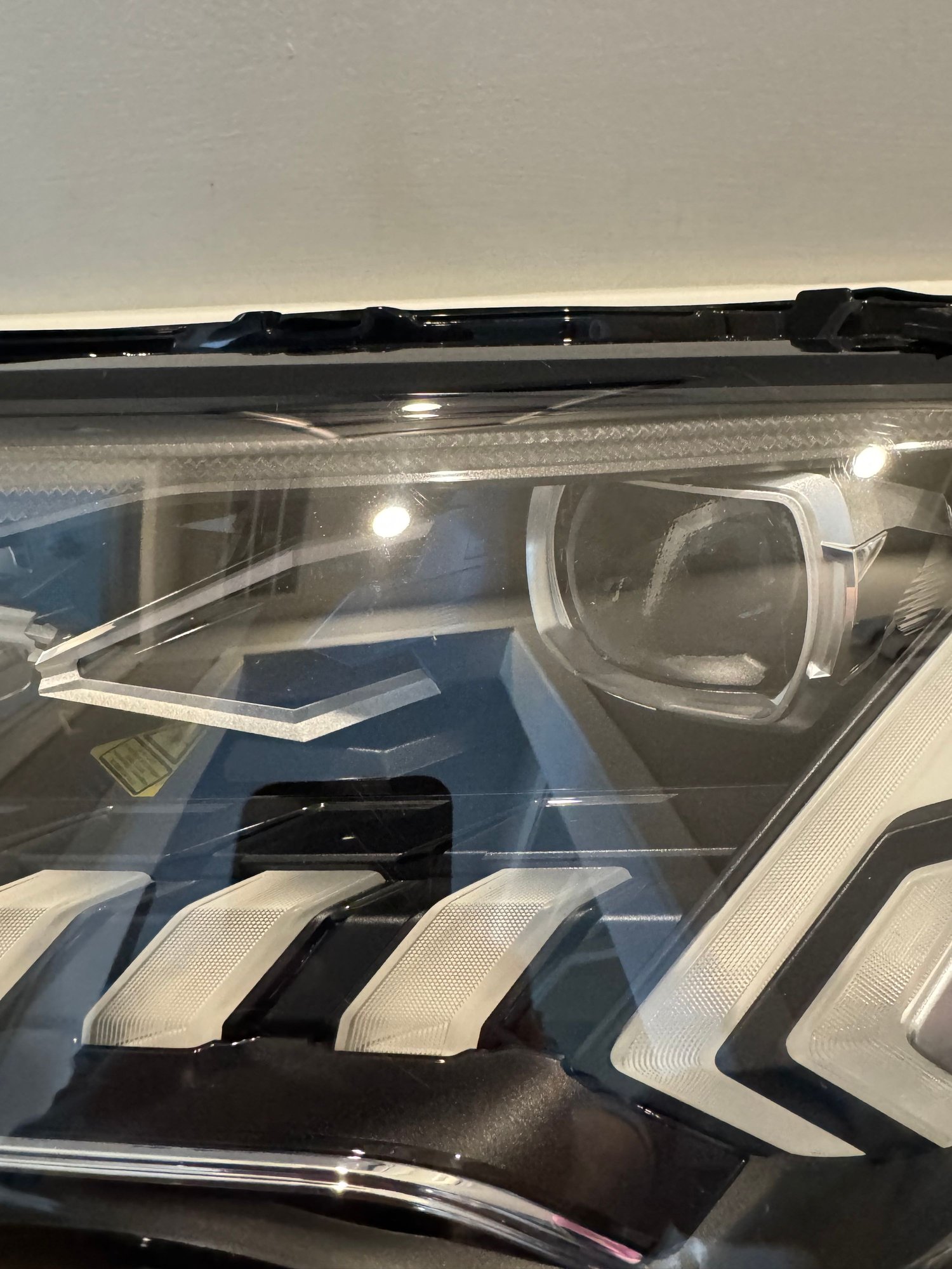 OEM Matrix With Laser Headlights SQ7 Q7 - AudiWorld Forums