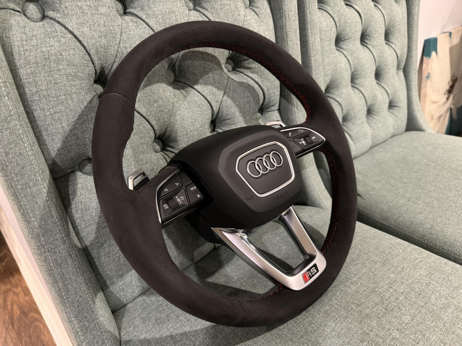 B9.5 RS5 OEM Alcantara Steering Wheel - AudiWorld Forums