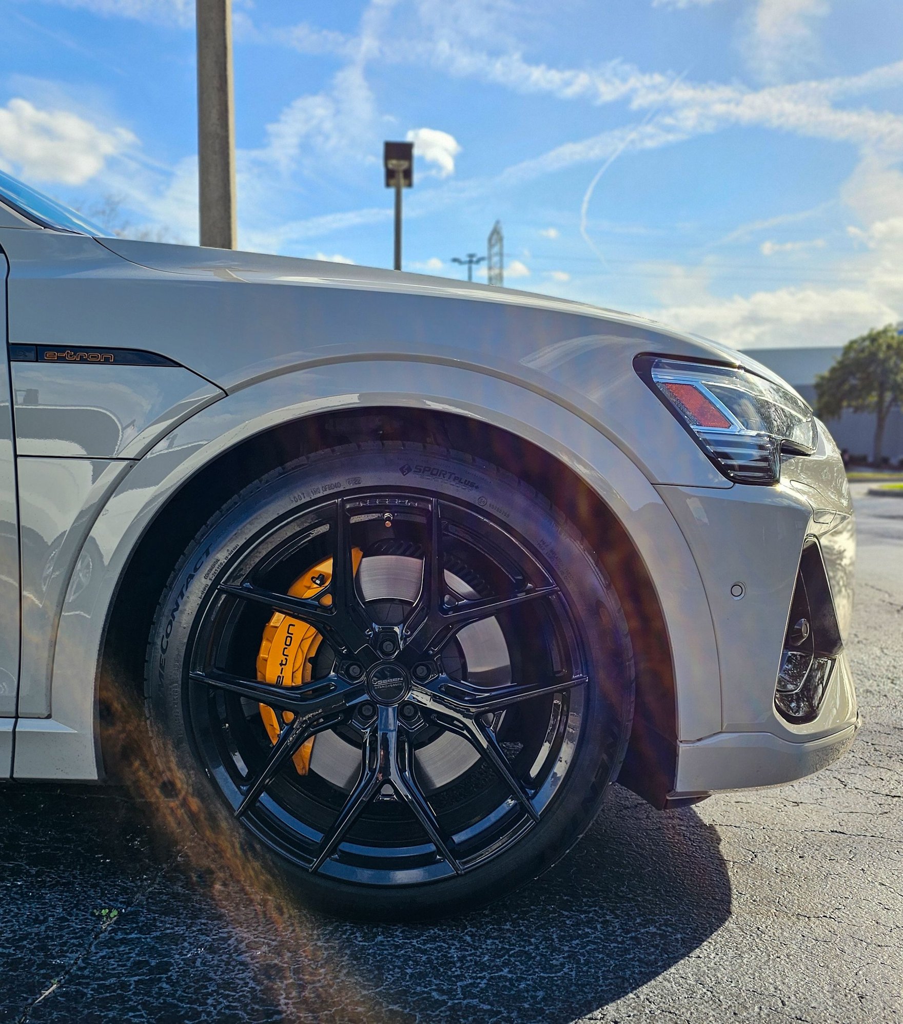 Vossen HF5 Gloss Black 22x10.5 et35 5x112 - Audi Q8 SQ8 RSQ8 Q7 SQ7 E ...