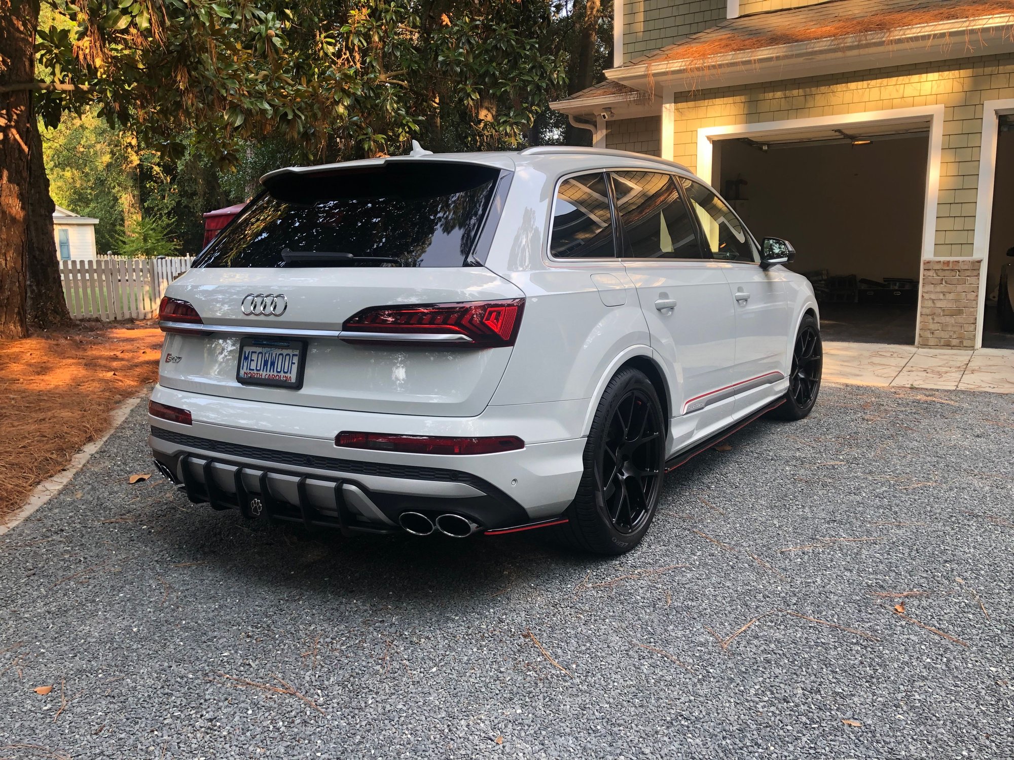 Customized SQ7 - AudiWorld Forums
