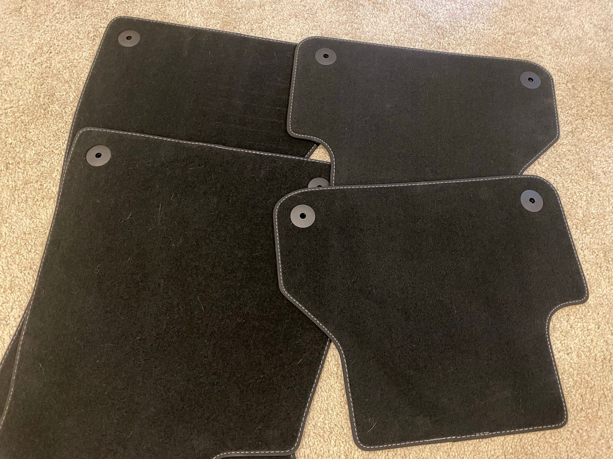 2017-2020 Audi A4 A5 S5 OEM Black Carpet Floor Mats 4 Piece Set ...