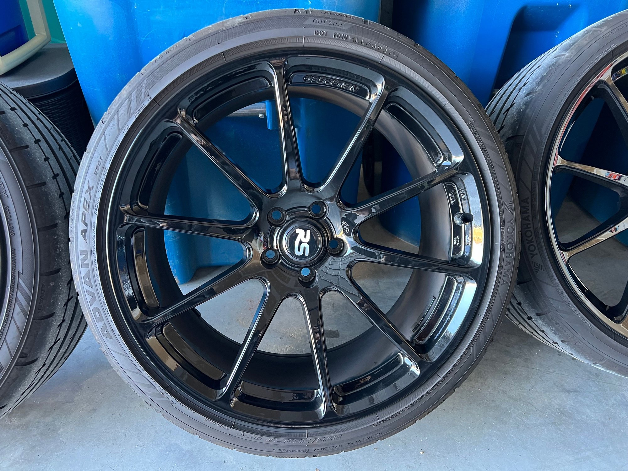 20x9.5 +25 Neuspeed RSe102 - AudiWorld Forums
