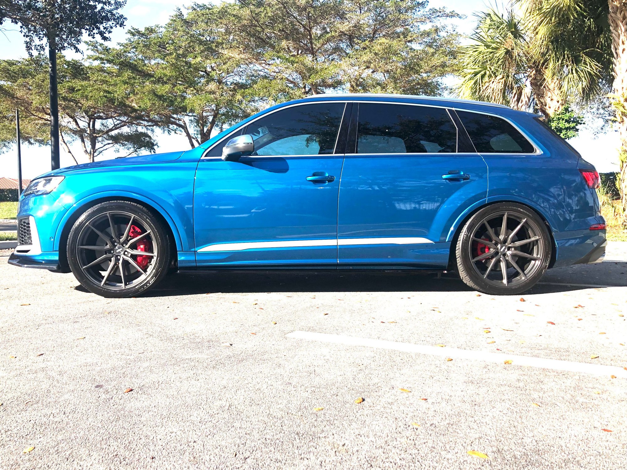 2022 SQ7 in Audi Exclusive Atoll Blue - AudiWorld Forums