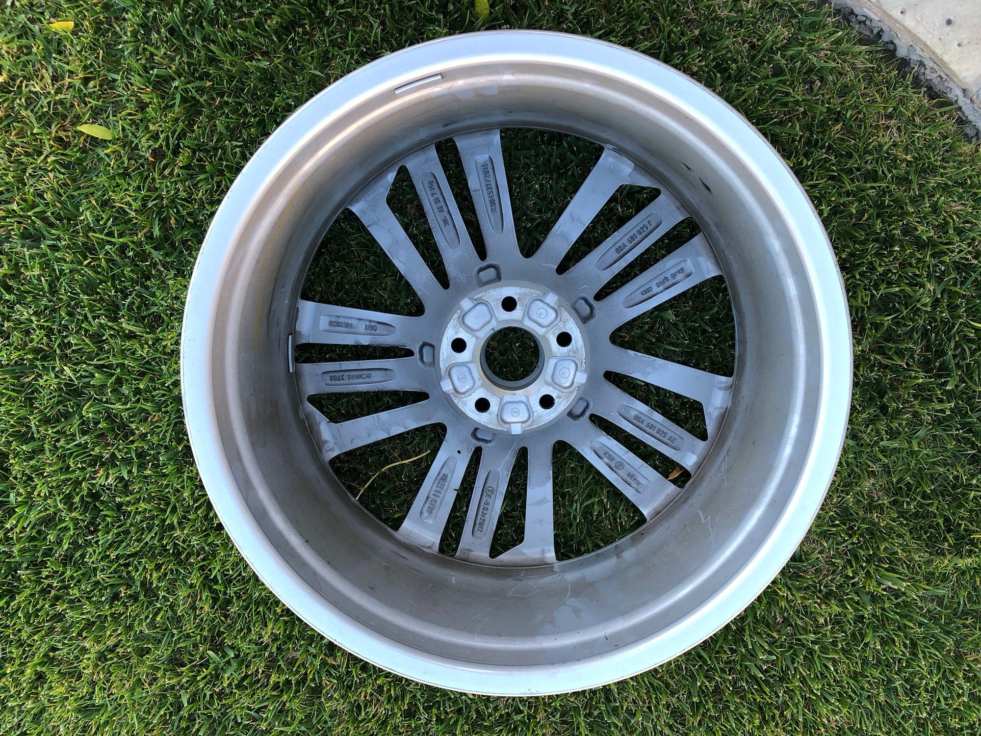 Audi Q5 FS Take off OEM 2018 20" Audi Ronal SQ5 Wheel - AudiWorld Forums