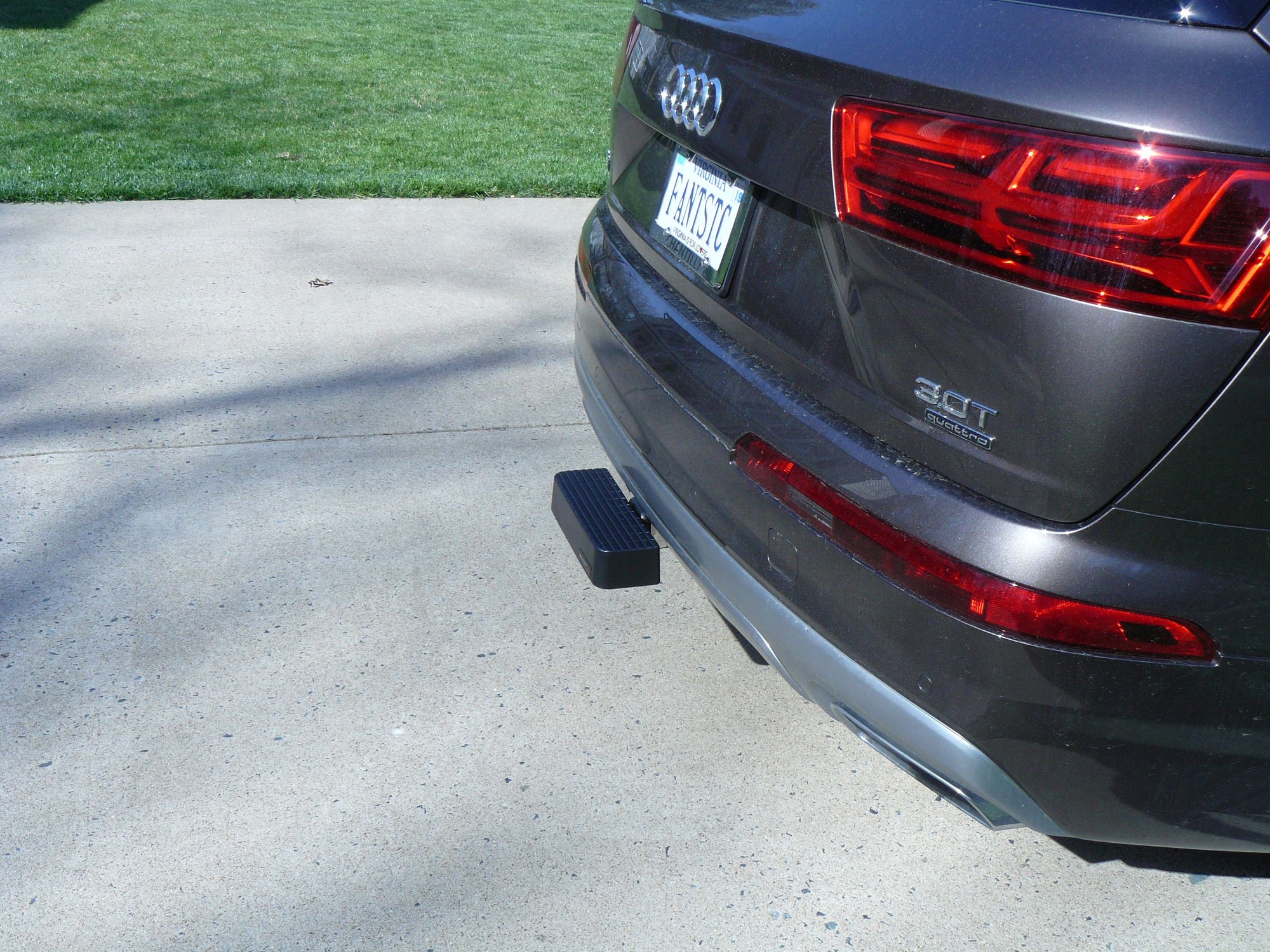 Trailer Hitch Step - AudiWorld Forums