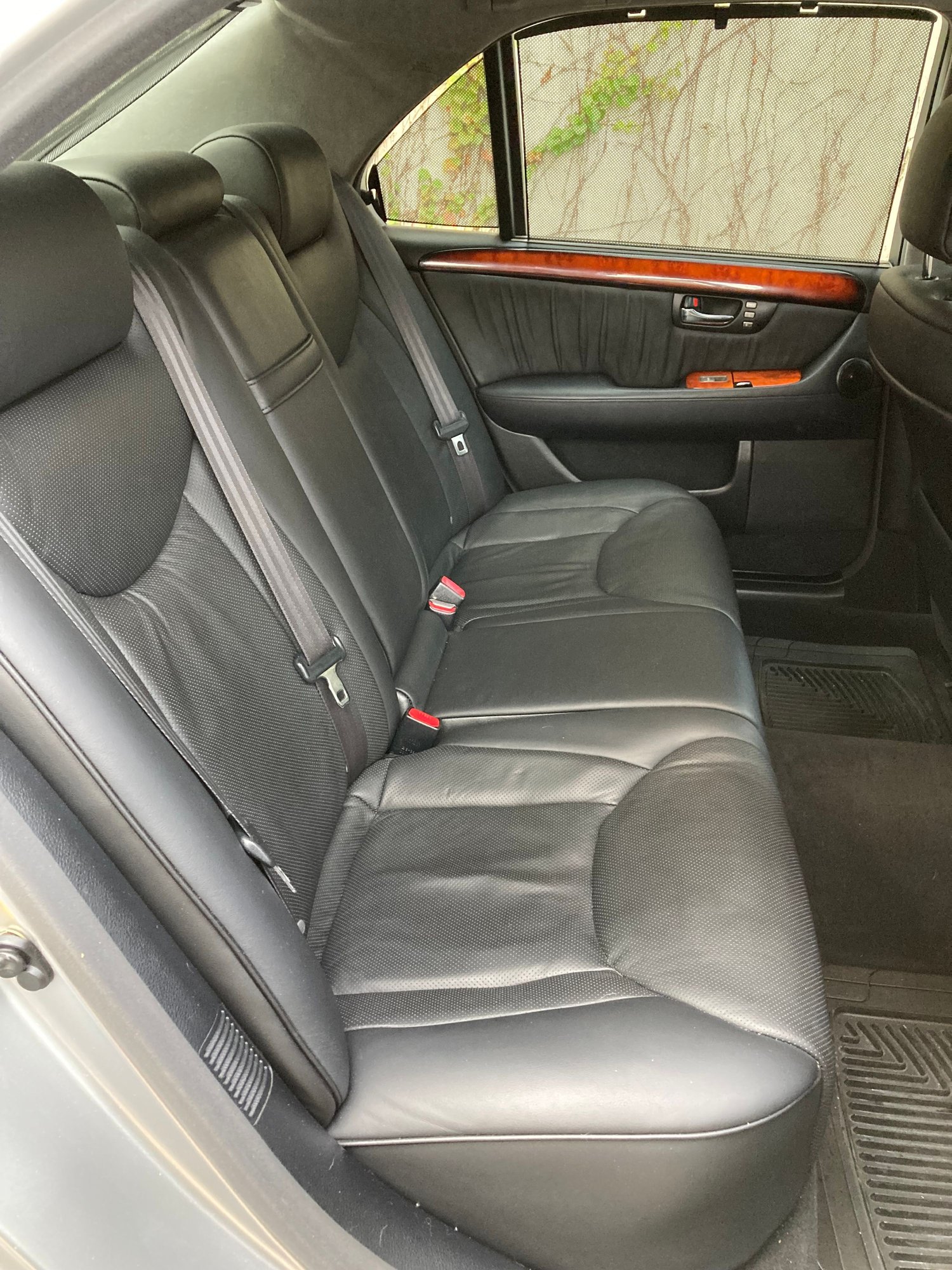2006 LS430 UL 101,000 miles in St Louis - exclusively dealer maintained ...