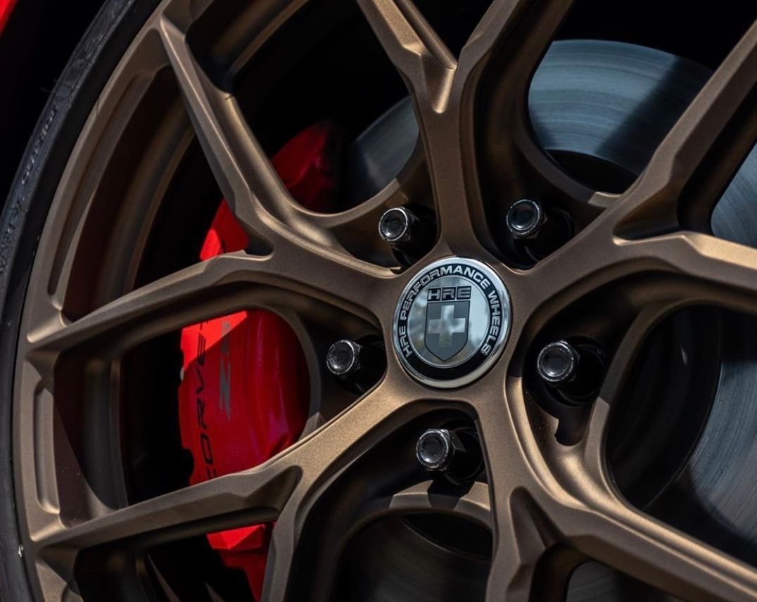 Custom wheel guide for 2020 C8 Corvette / specs /sizes /tire sizes etc ...