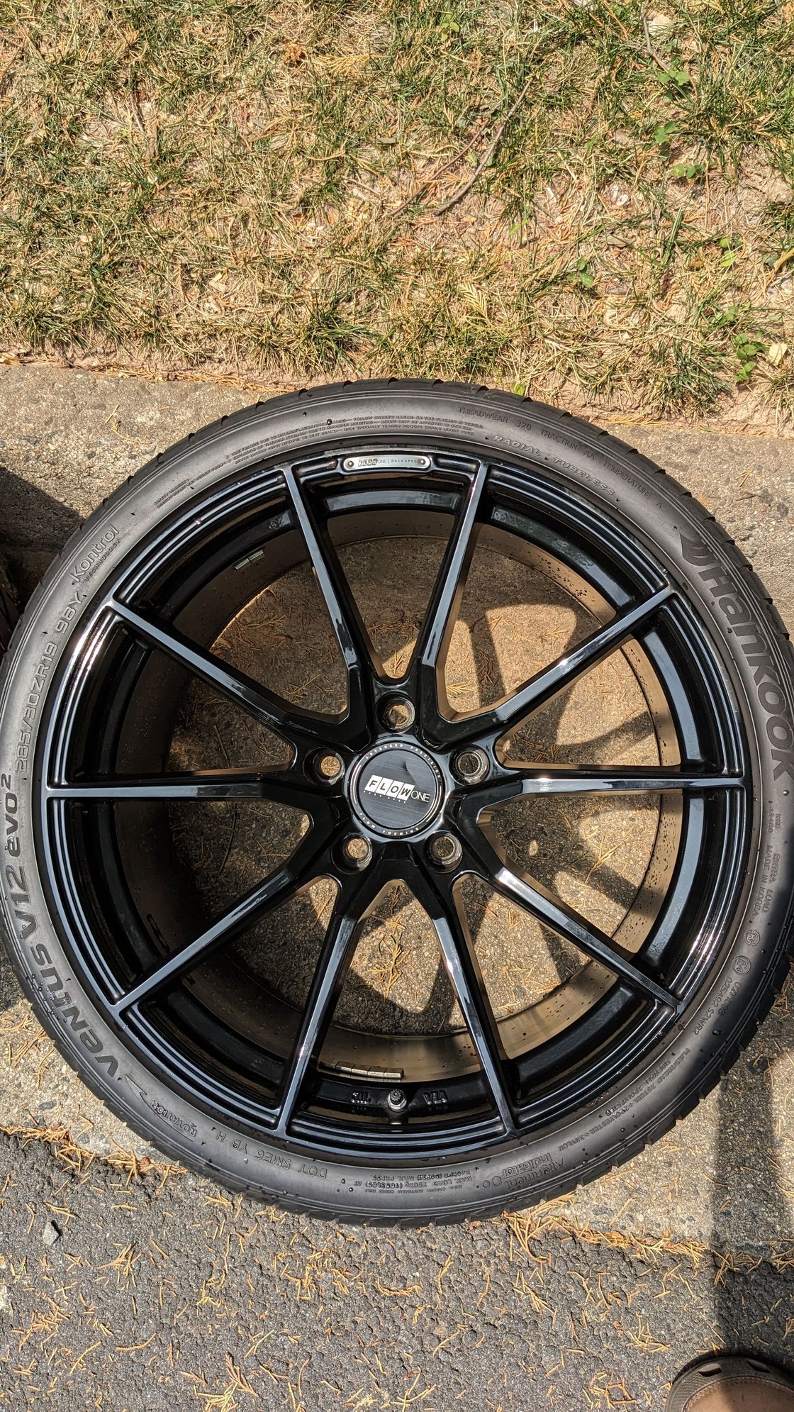 WTT (Want To Trade) Flow One F4 Wheels and Tires - CorvetteForum ...