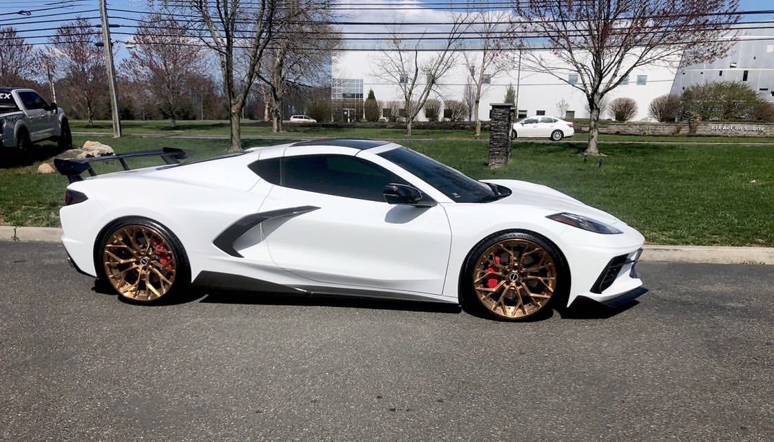 Custom wheel guide for 2020 C8 Corvette / specs /sizes /tire sizes etc ...