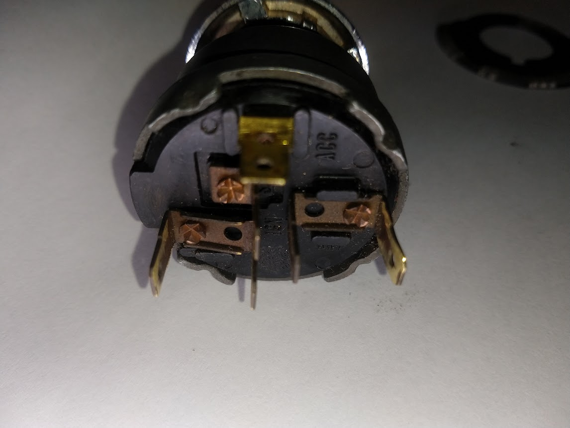 FS (For Sale) Ignition switch & Keys complete very nice otiginal ...