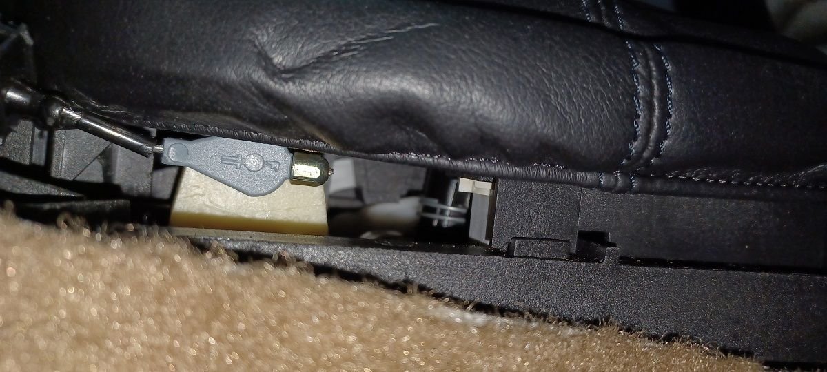 How to remove the Park/Lock Cable from the shifter - CorvetteForum ...