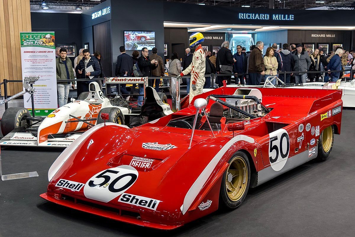 Ferrari F80 hypercar took some design cues from the C8 interior - Page ...