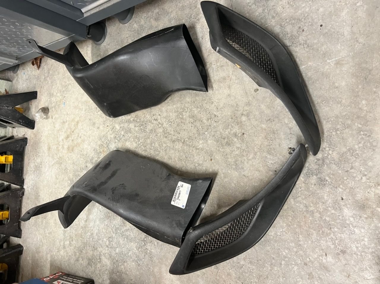 FS (For Sale) C5 Z06 rear Brake ducts and scoops. OEM $300 ...