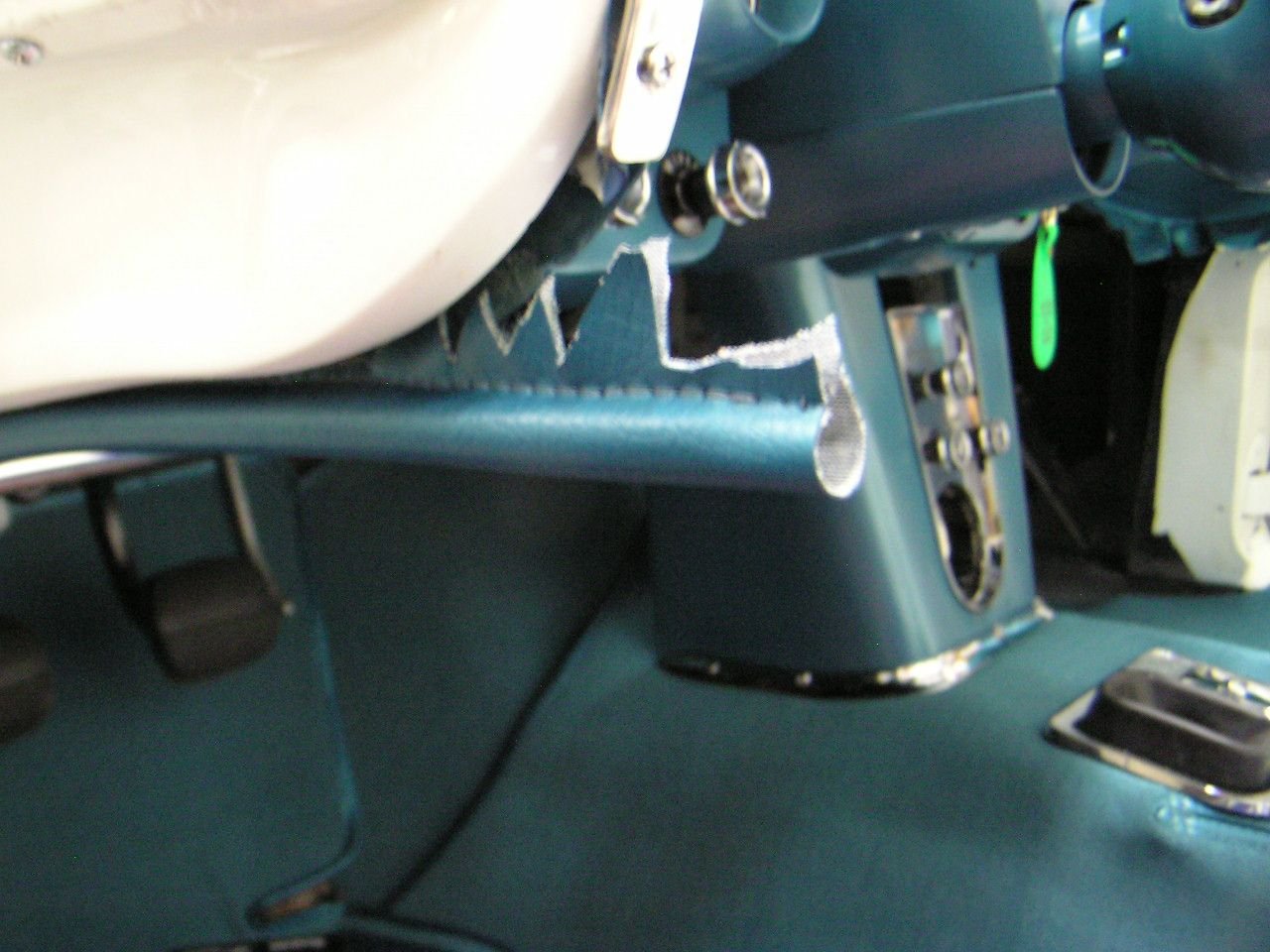 58 - How I installed my dash pad - CorvetteForum - Chevrolet Corvette ...