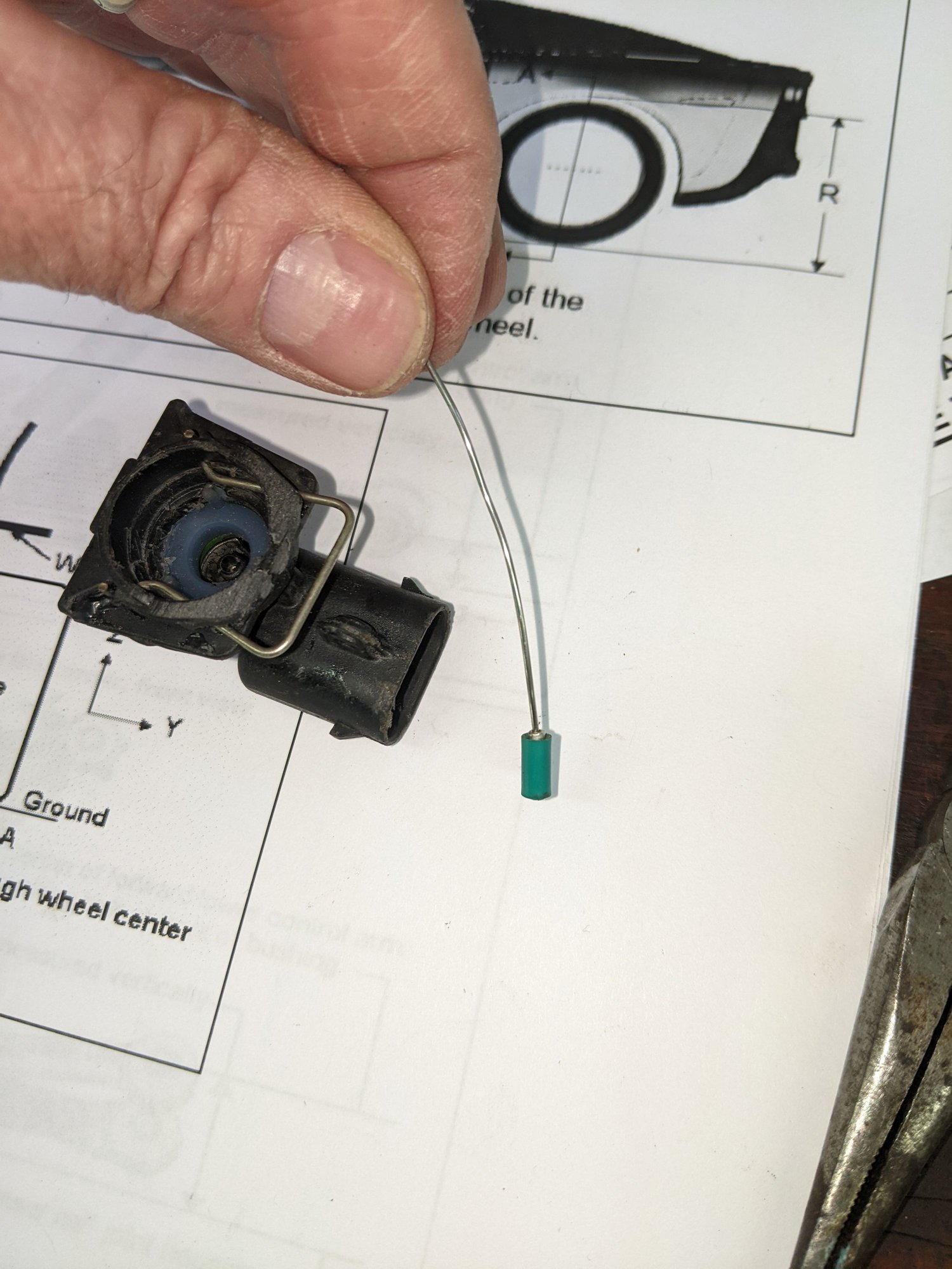 F55 owners - caution & cure for shock connector - CorvetteForum ...