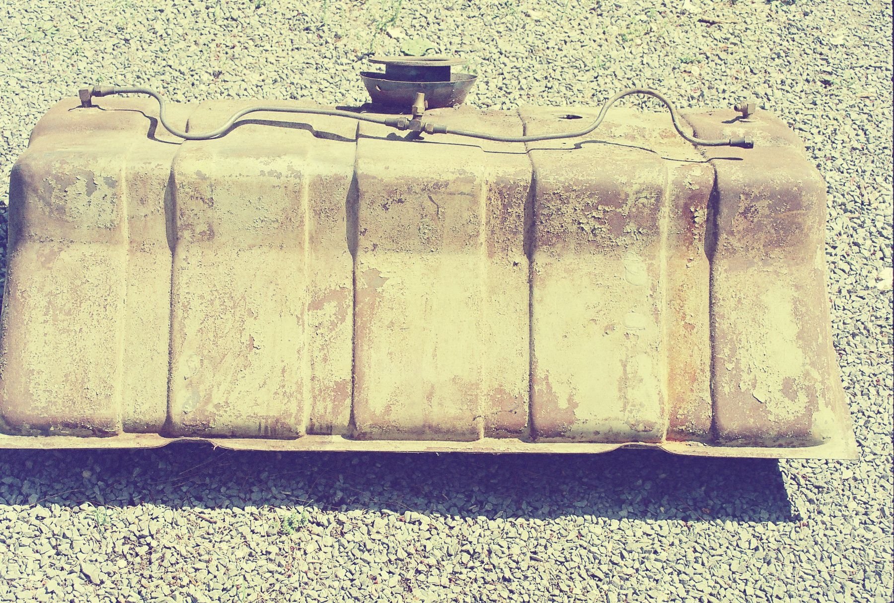 C1 24 gal. fuel tank for sale on flea bay 60/62 - CorvetteForum ...