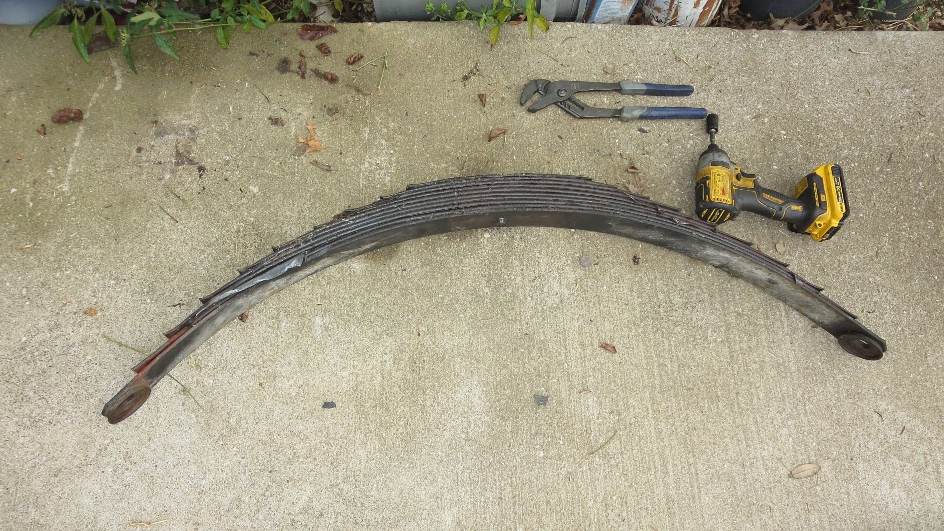 79 - Rear spring leaf liners - CorvetteForum - Chevrolet Corvette Forum ...