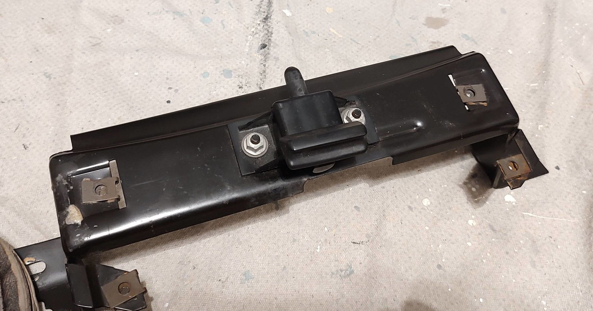 FS (For Sale) Targa top storage bracket and latch - CorvetteForum ...