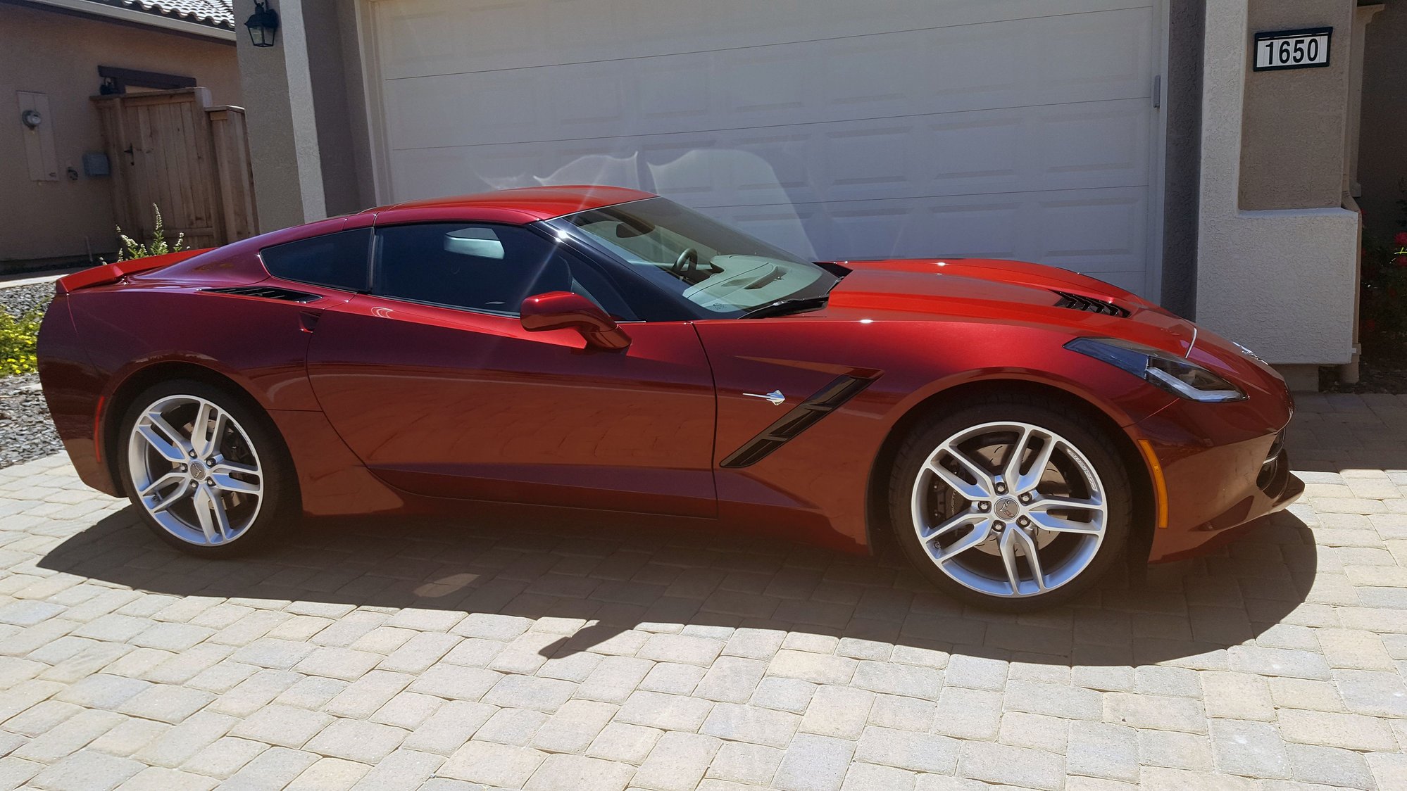 Red inserts on rims - CorvetteForum - Chevrolet Corvette Forum Discussion