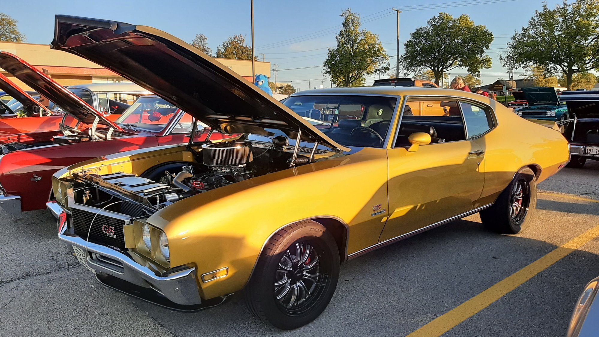 Cozzi Corner Cruise Night Closer...pics - CorvetteForum - Chevrolet ...