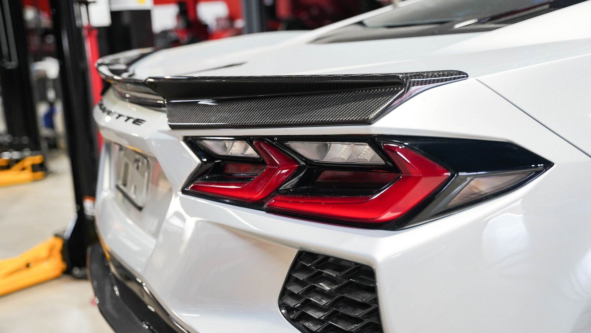 APR Performance Carbon Fiber Rear Spoiler Delete For C8 Corvette ...