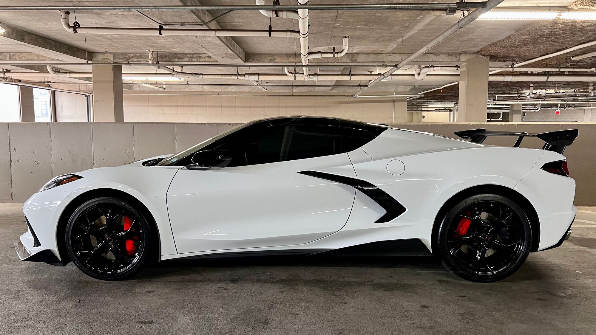 Pictures of c8 coup roof wrapped - Page 2 - CorvetteForum - Chevrolet ...