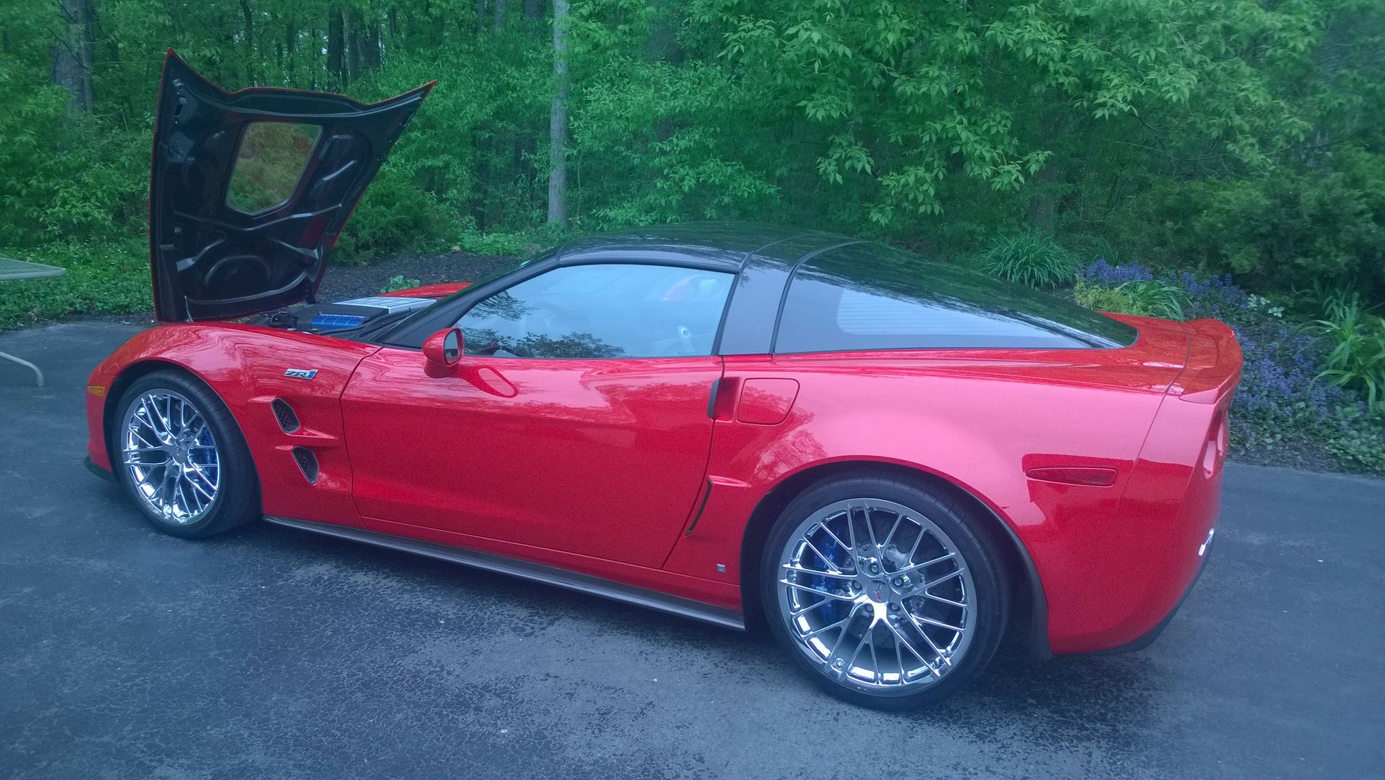 ZR1 09 zr1 for sale *red* - CorvetteForum - Chevrolet Corvette Forum ...