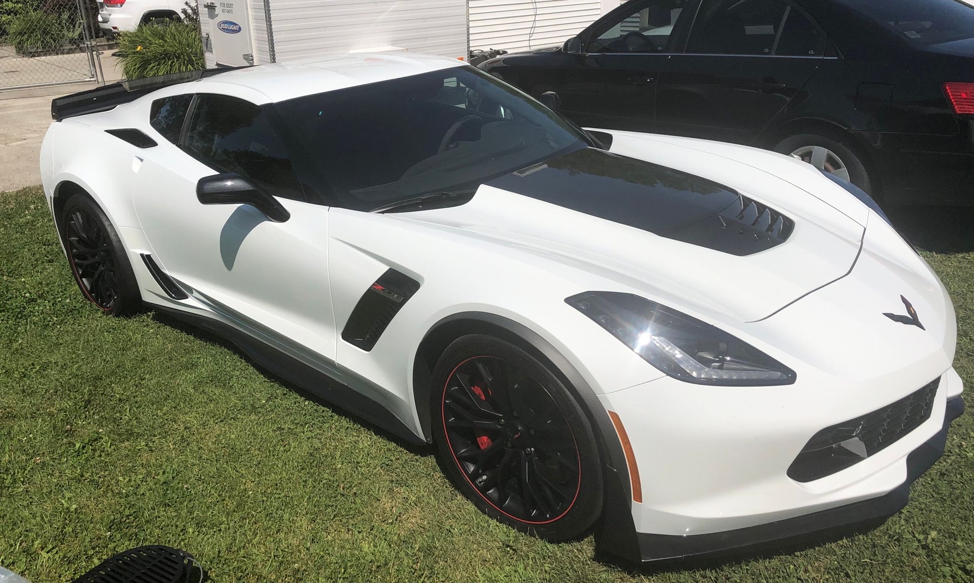 SOLD - '19 Z06/Z07 M7 3LZ White/black 2,700mi - CorvetteForum ...