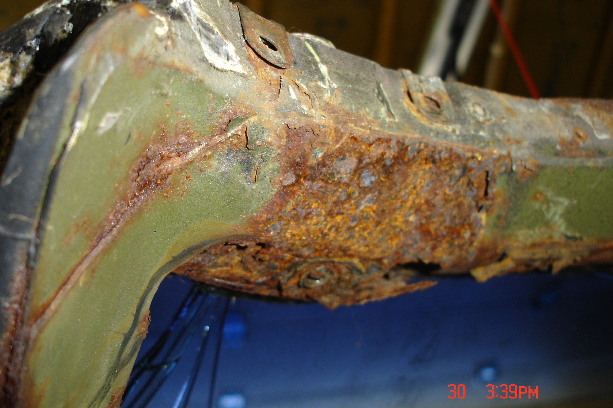Severity of Windshield Frame Rust? - CorvetteForum - Chevrolet Corvette ...