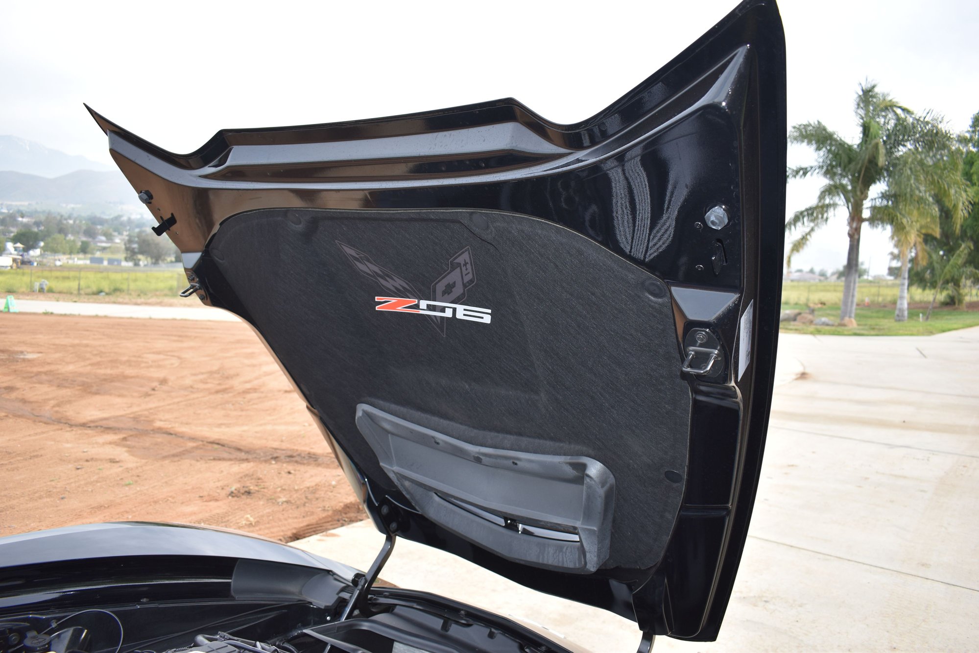 FS (For Sale) 2019 Z06 Convertible / 3LZ / Auto / Black / Red/ carbon chrome / So-Cal ...