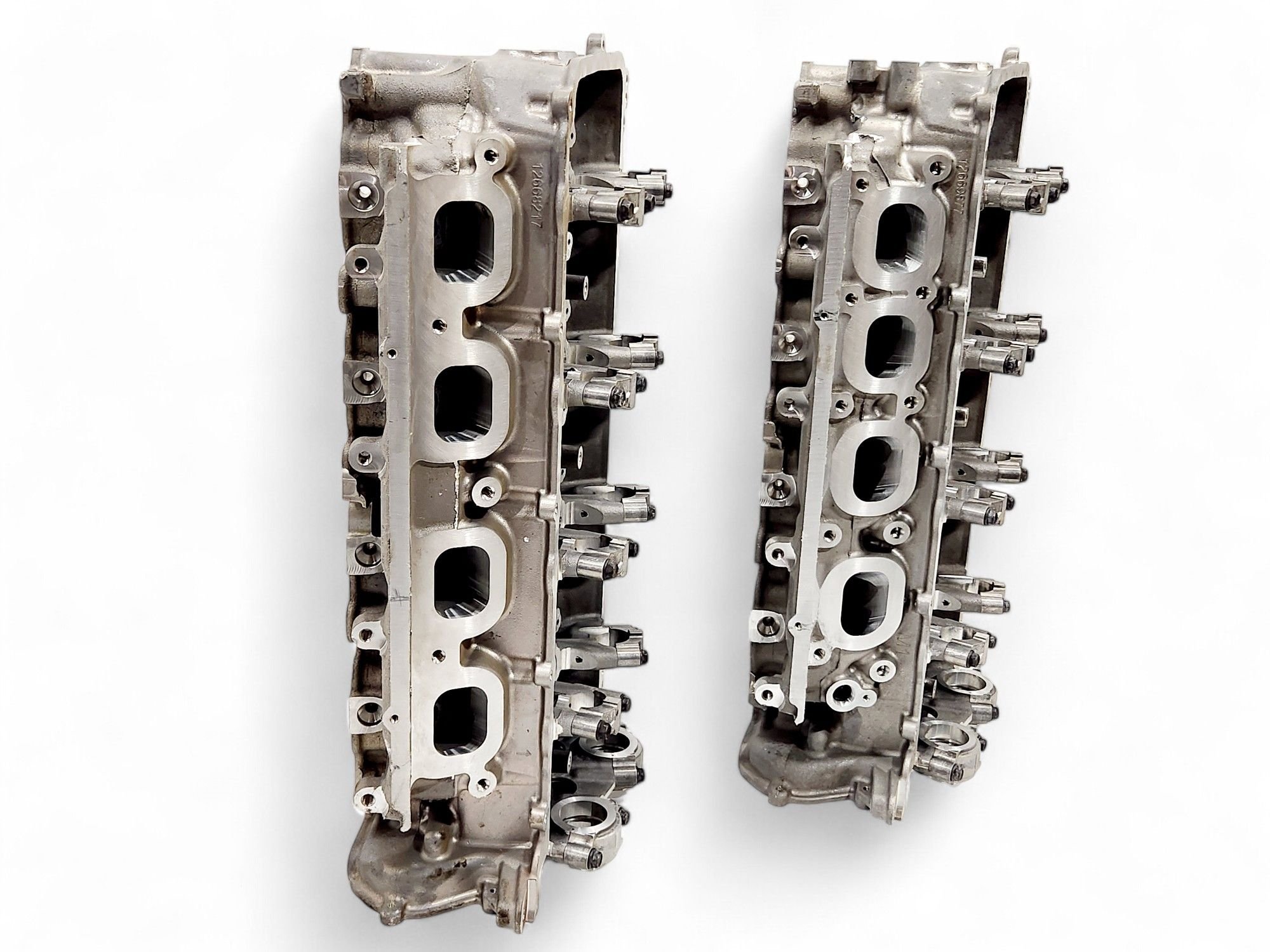 C8 ZR1 LT7 Preproduction Cylinder Heads VS Z06 LT6 Heads ...
