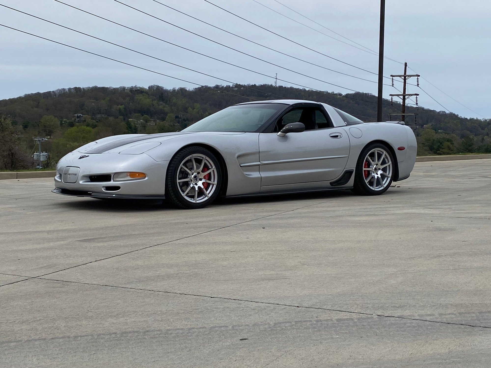 Pictures... Why do some C5s have this and some dont? - Page 2 ...