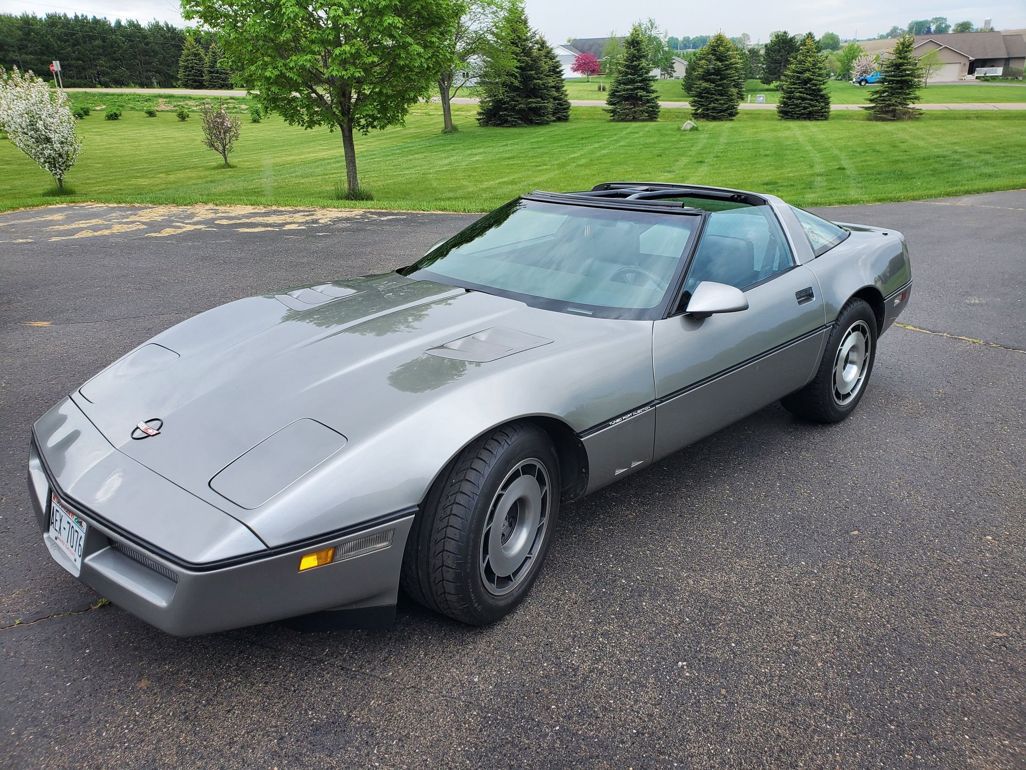 C4R hood louvers - CorvetteForum - Chevrolet Corvette Forum Discussion