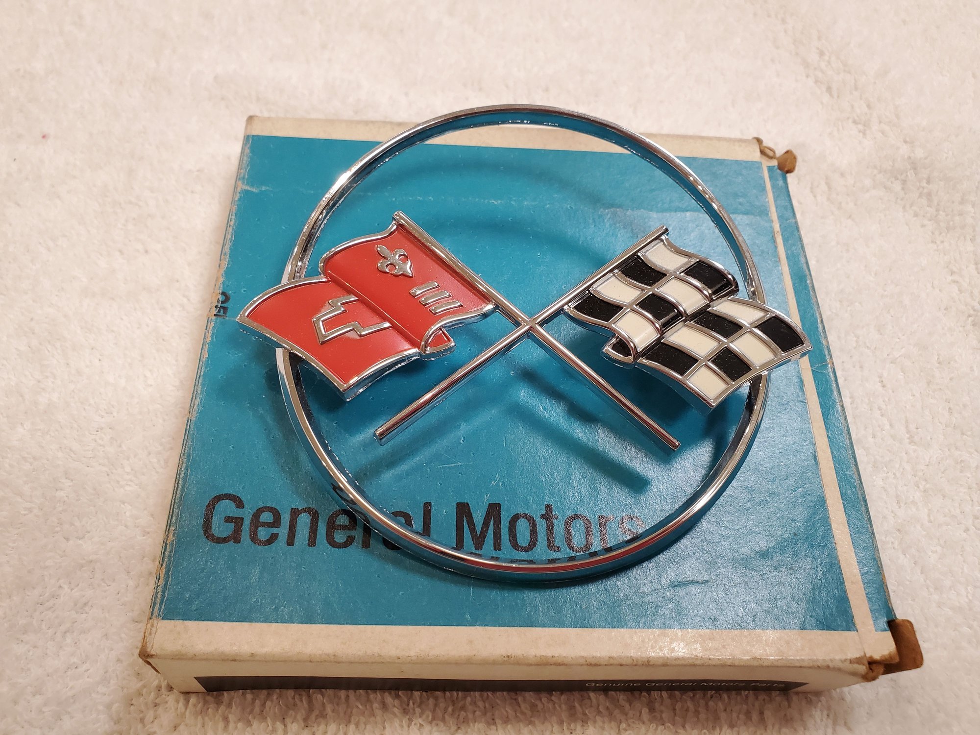 FS (For Sale) 62 Front nose emblem - NOS - CorvetteForum - Chevrolet ...