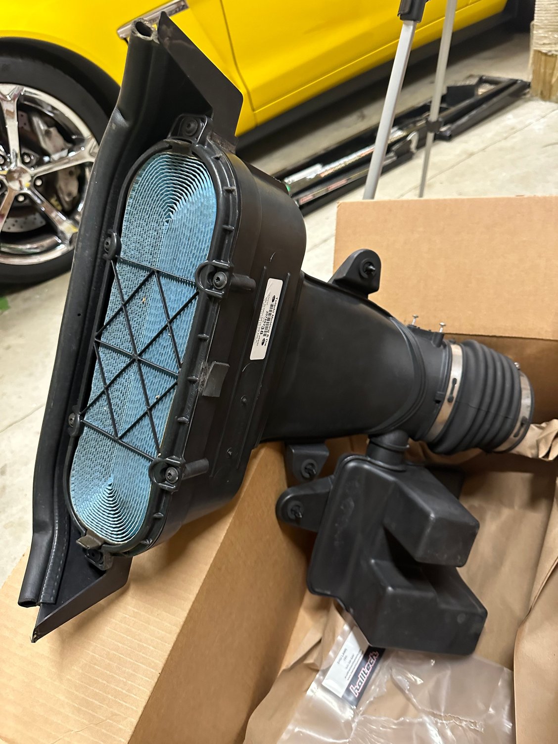 WTB (Want To Buy) C6 Z06 silver headlights and stock intake ...