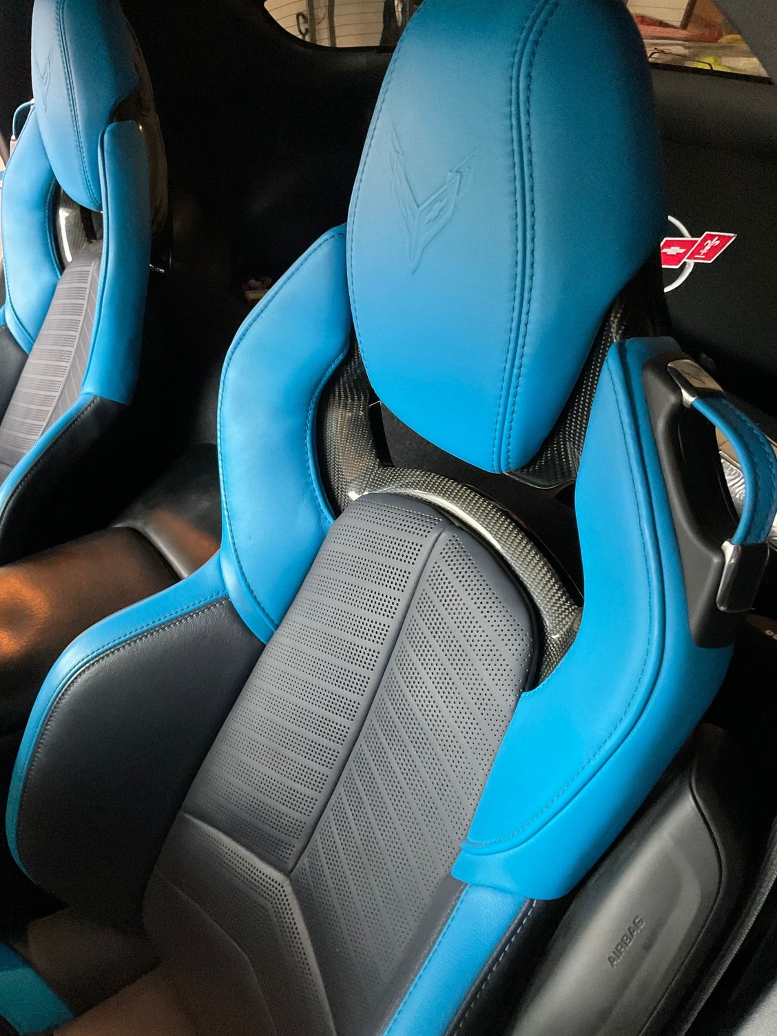 C8 seats in my C5Z - CorvetteForum - Chevrolet Corvette Forum Discussion