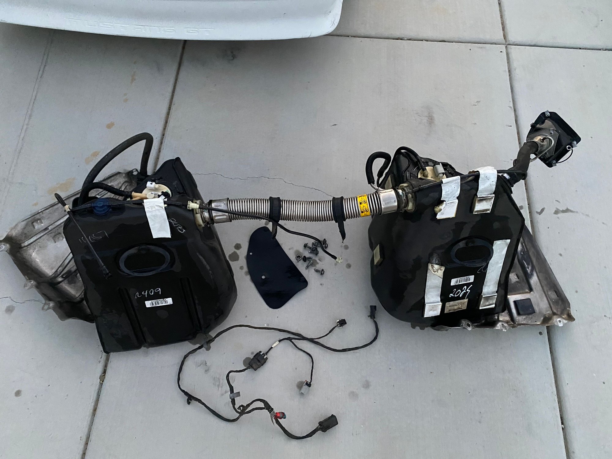 FS (For Sale) Fuel tanks , complete 2006 - CorvetteForum - Chevrolet ...