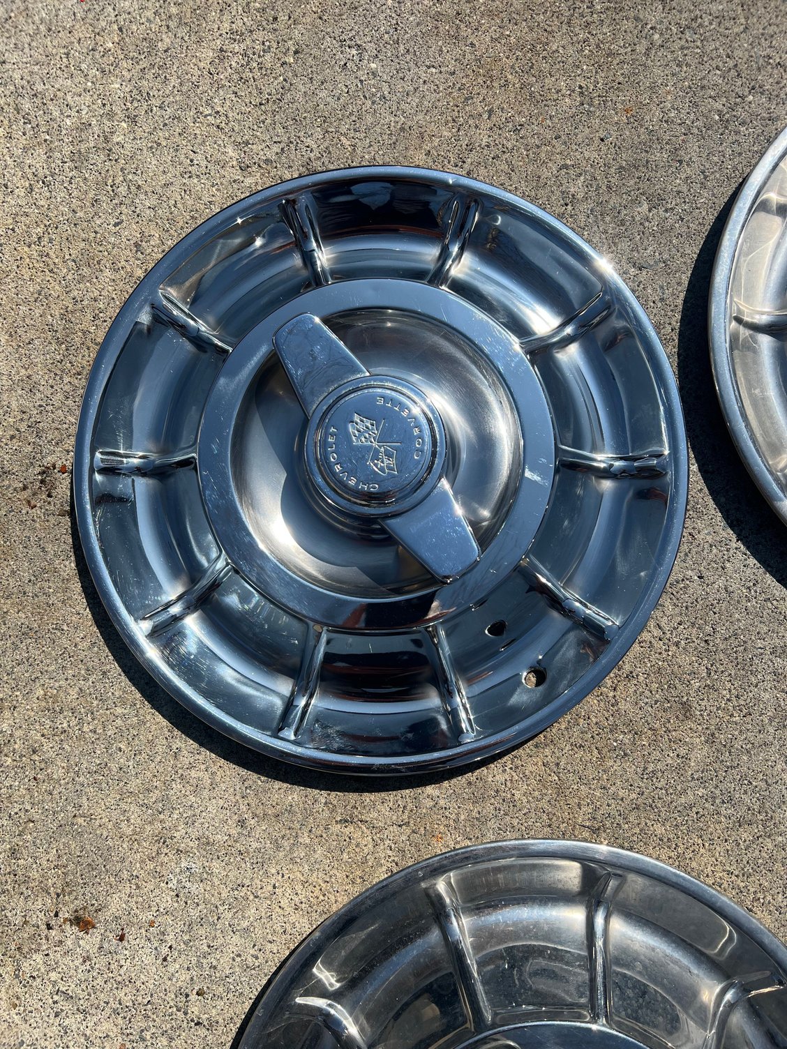 FS (For Sale) 56-58 hubcaps - CorvetteForum - Chevrolet Corvette Forum ...