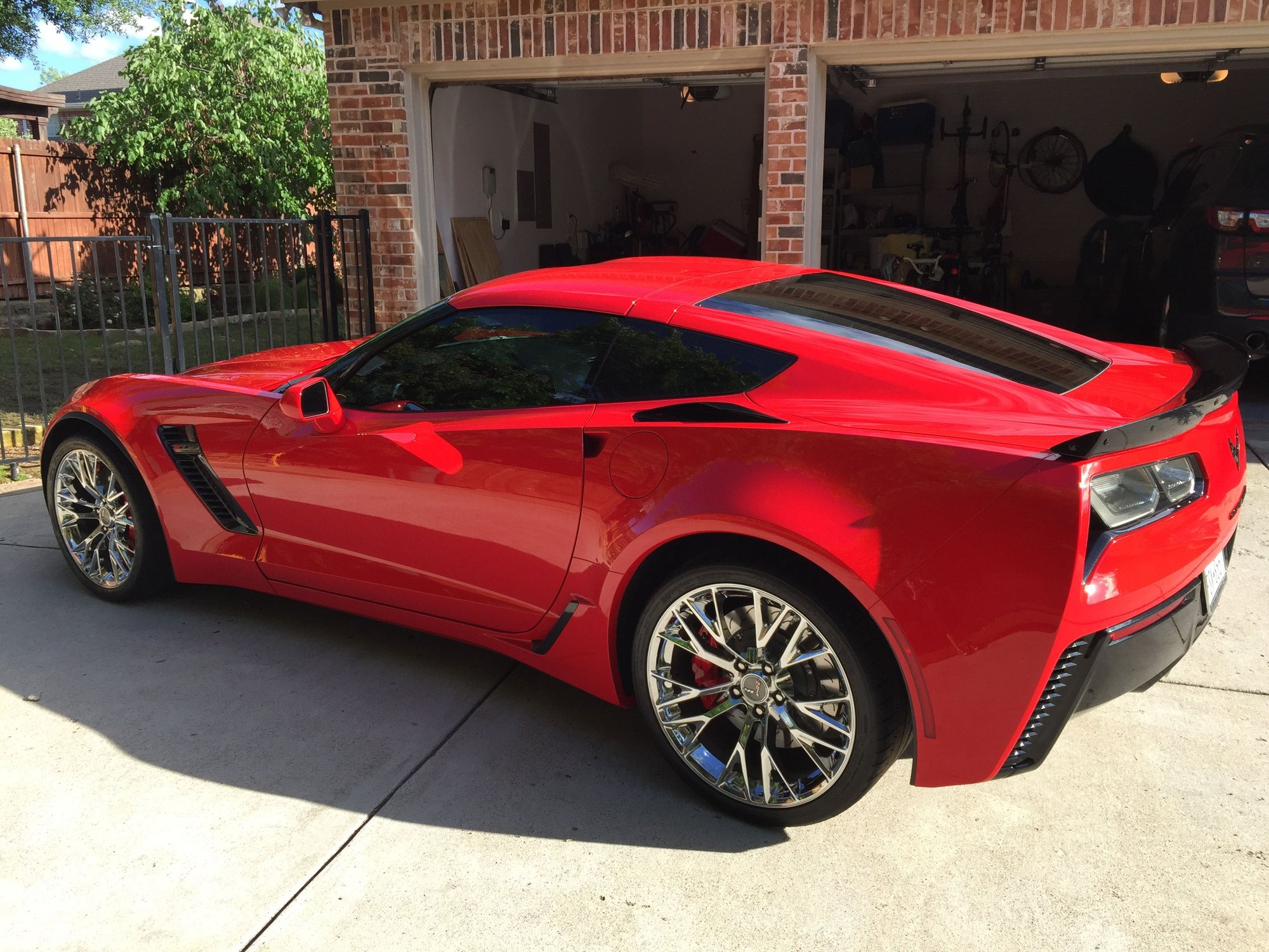 Torch Red ZO6 thread? - Page 2 - CorvetteForum - Chevrolet Corvette ...