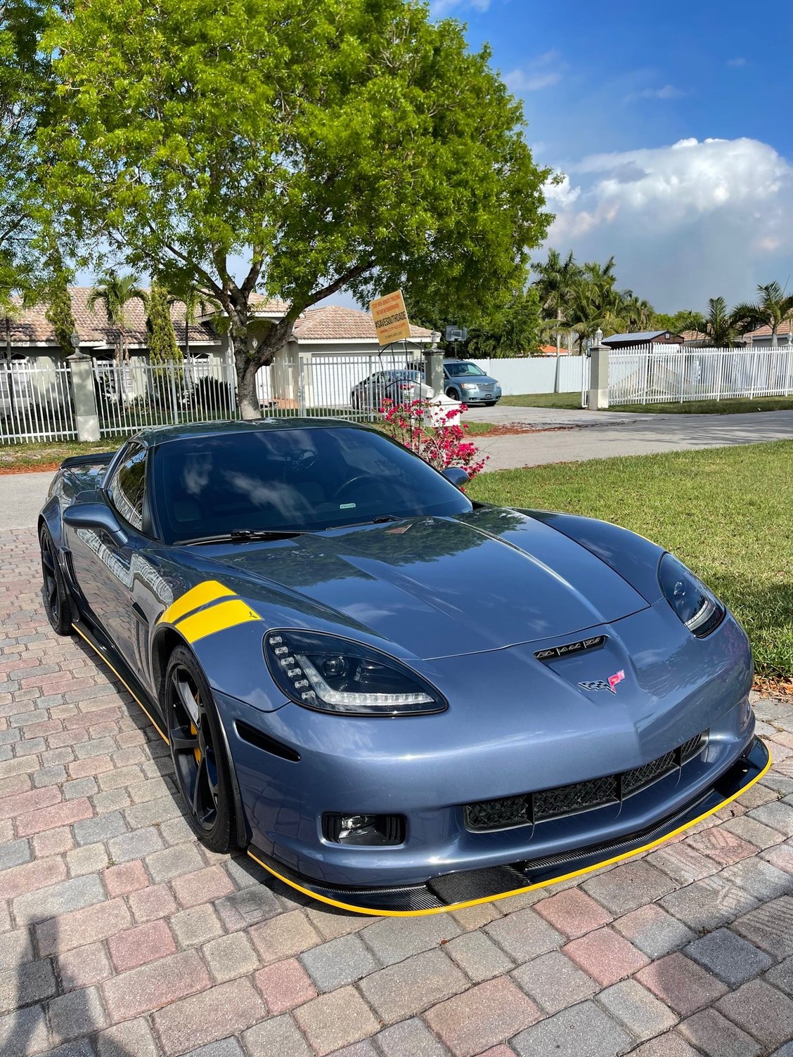 Supersonic Blue GS with Yellow Hash Marks. - CorvetteForum - Chevrolet ...